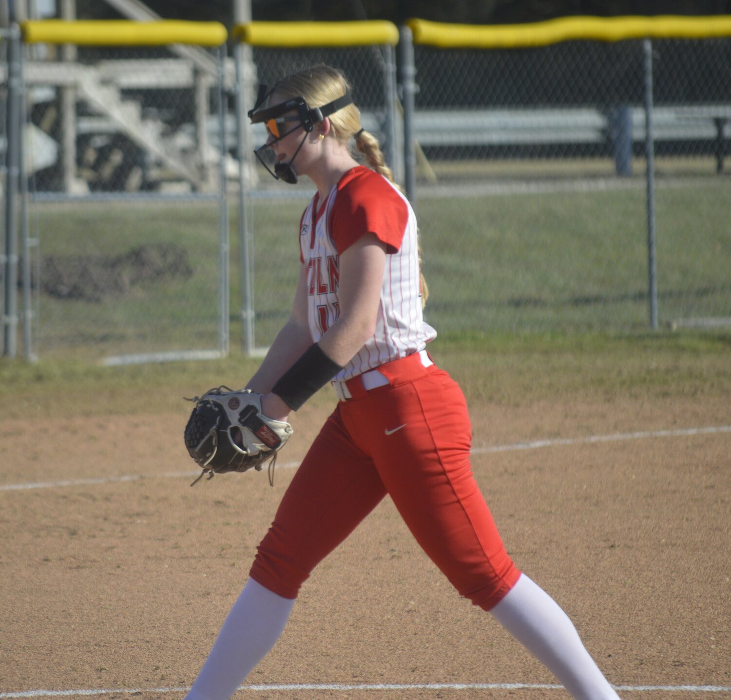 Lincoln's Young Promising Battery Gives Cardinal Softball Hopeful ...