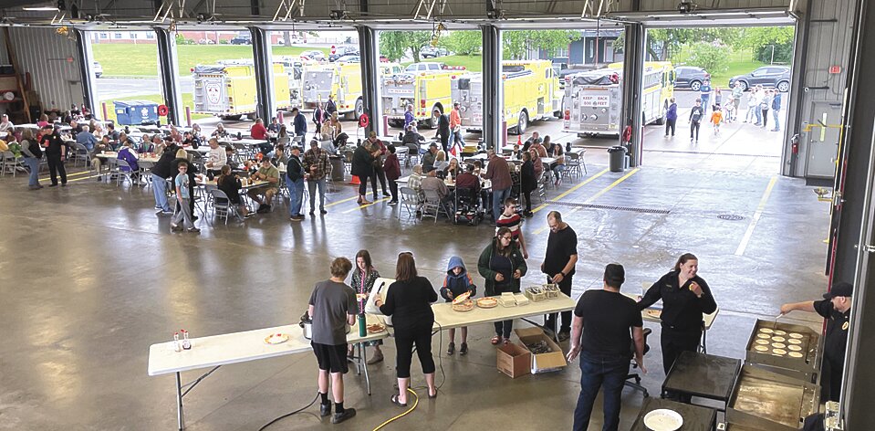 Annual Big Gust Days in Grantsburg comes up larger than life - Inter ...
