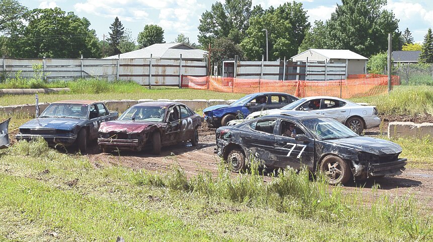 Crowds for the Grantsburg Lemon Races continue to grow - Inter-County ...