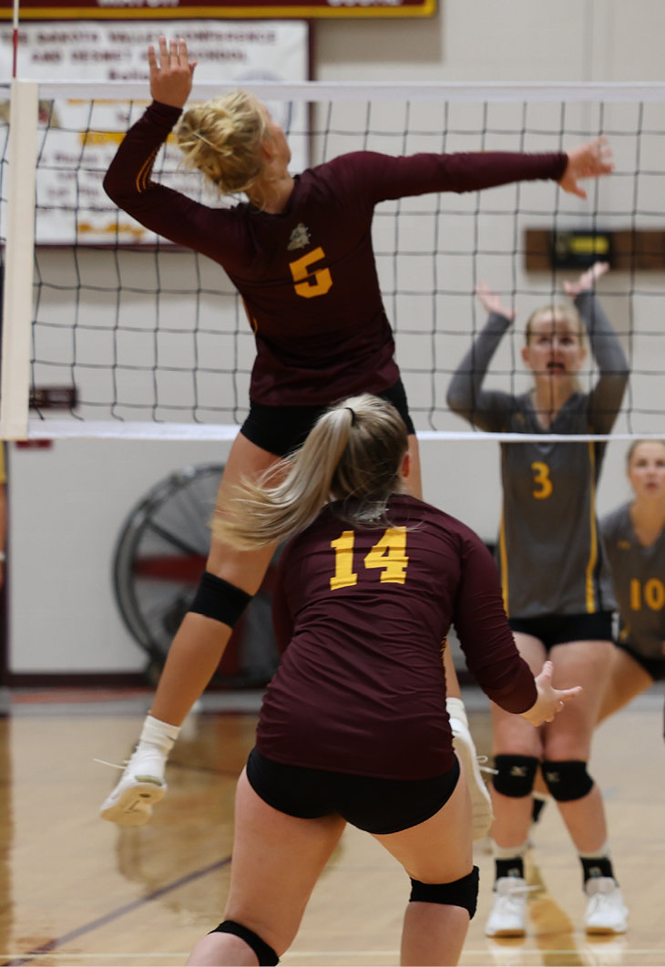 De Smet defeats Deuel, loses to Colman-Egan | Kingsbury Journal
