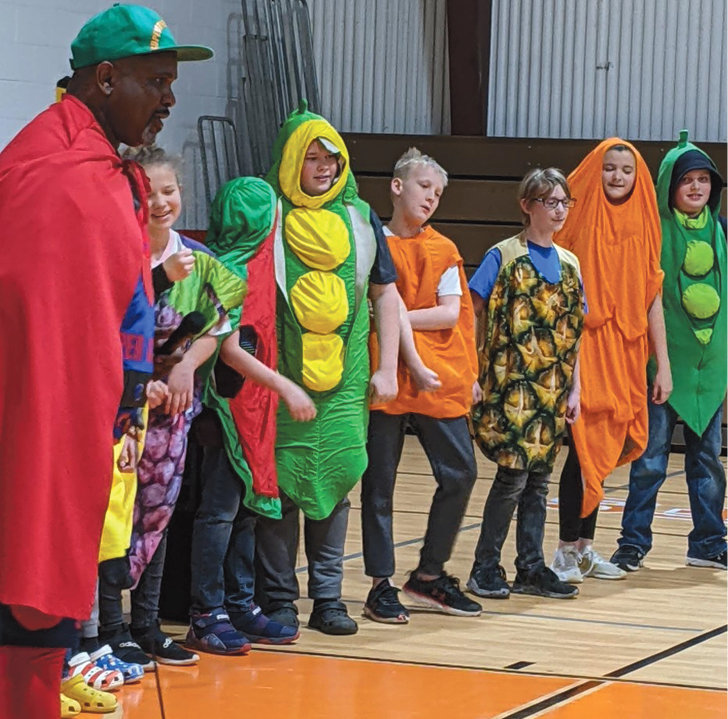 Super Apple Man to the Elementary! | Kingsbury Journal