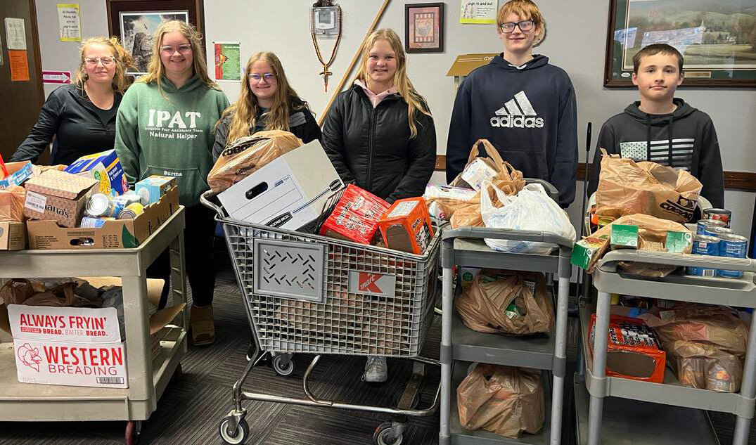 Scavenger hunt food drive | Kingsbury Journal