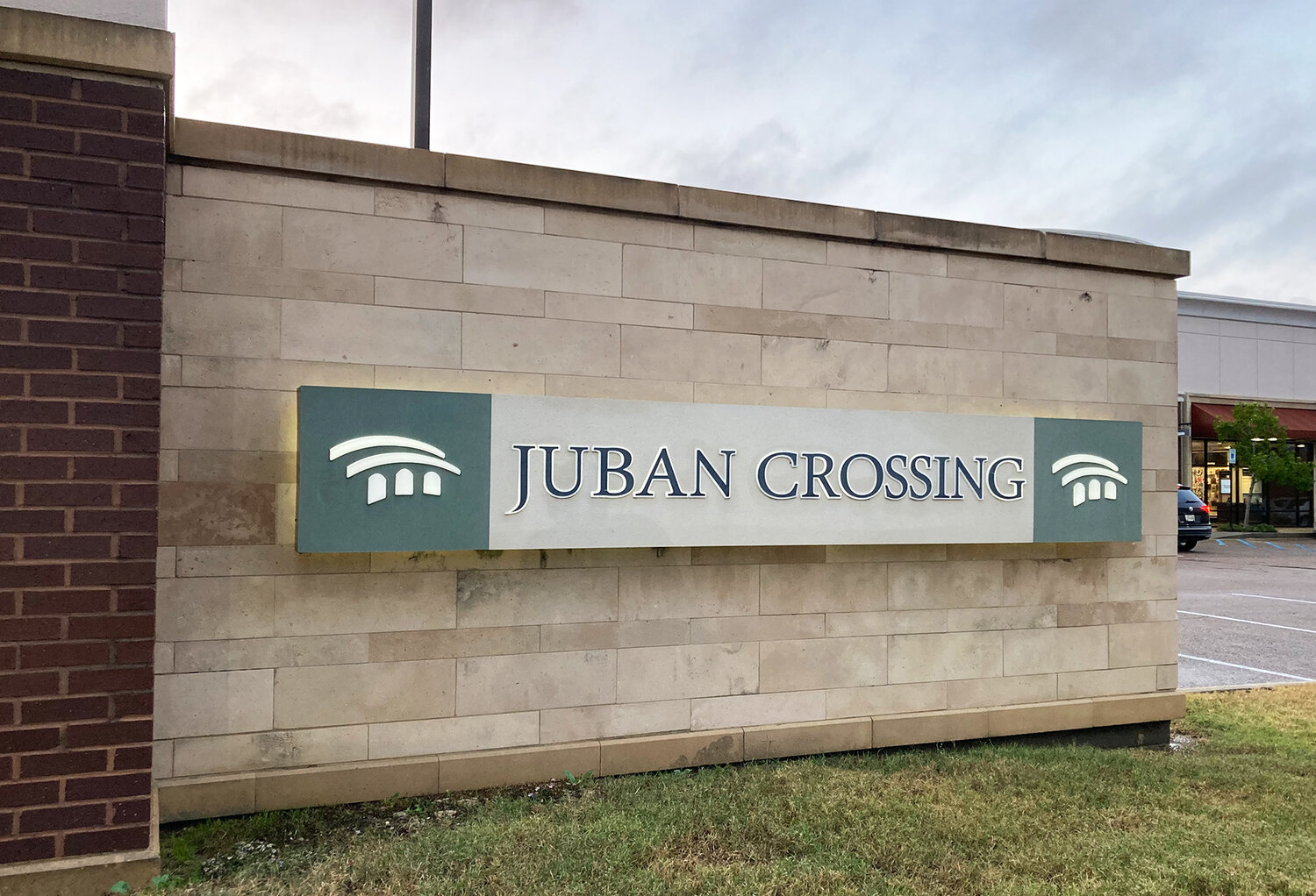 Hints at new 'major retailers' for Juban Crossing intensify as board ...