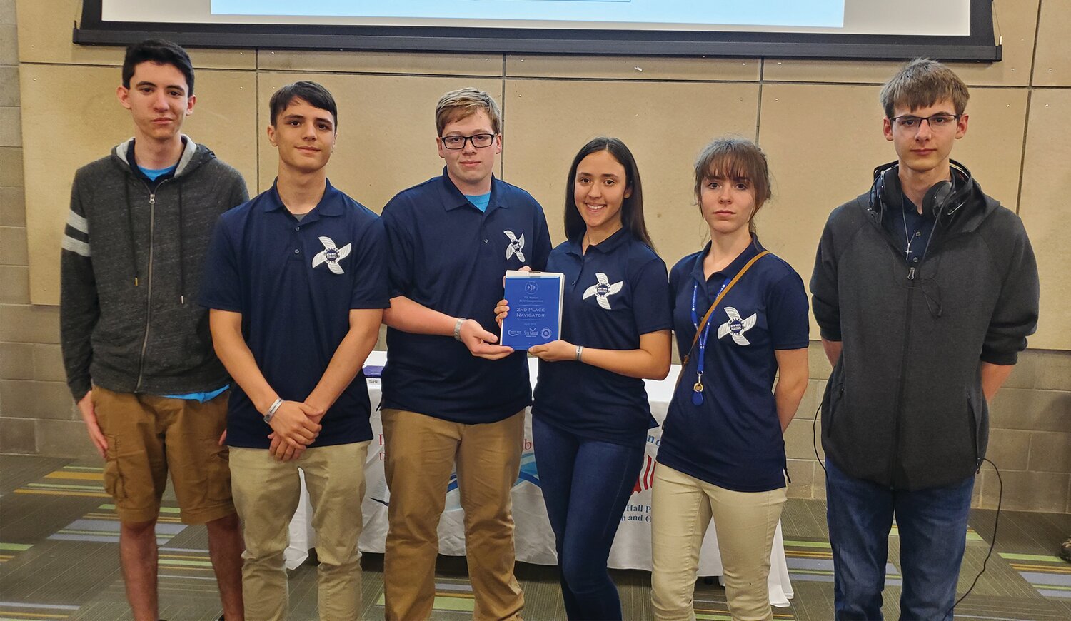 Walker High robotics team scores second-place finish in regional ...