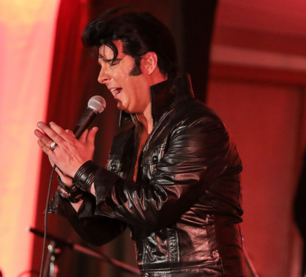 Elvis Presley tribute artist, Baton Rouge native Jay Dupuis to return ...