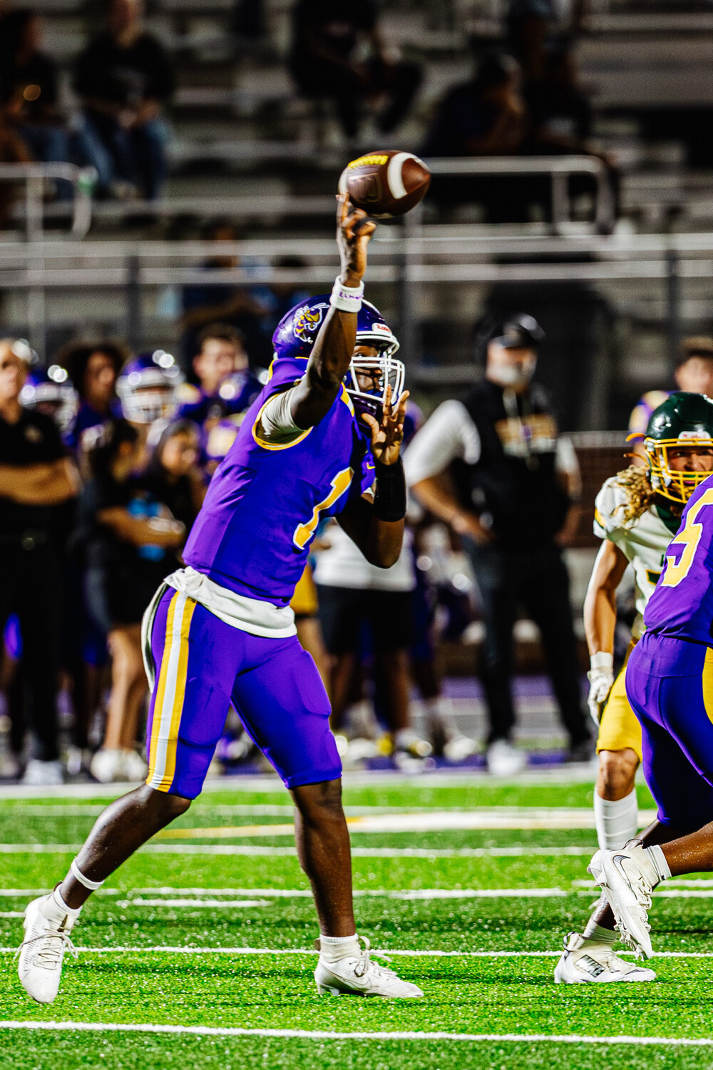 FOOTBALL | Denham Springs faces Hammond - Livingston Parish News