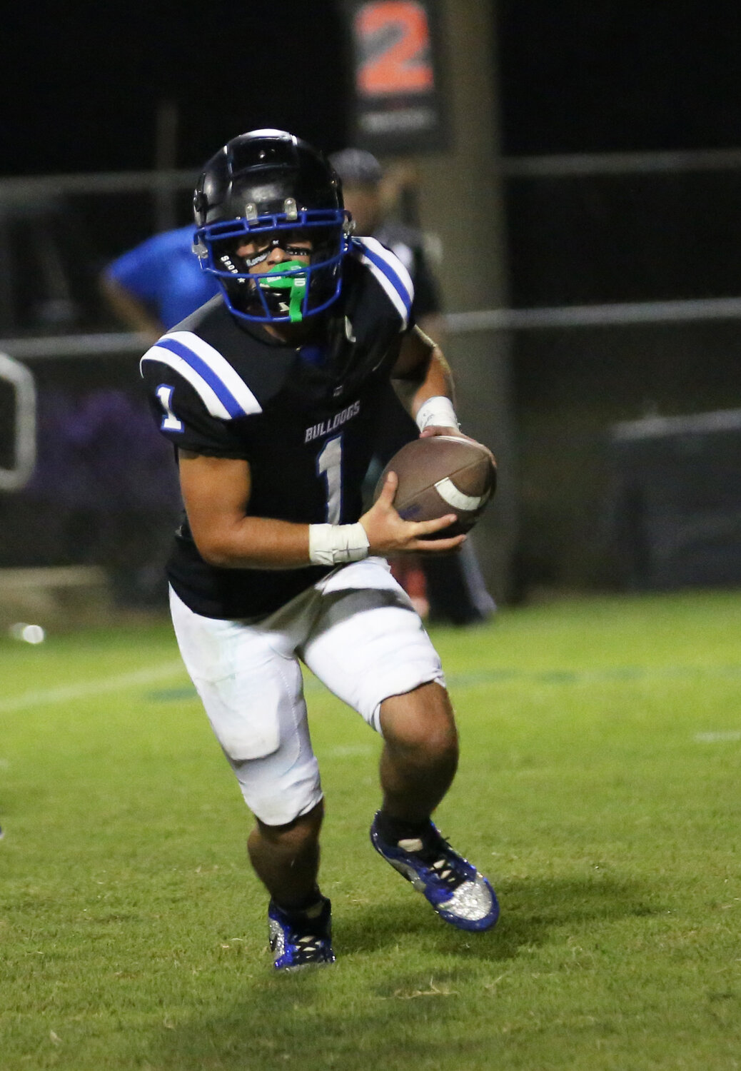FOOTBALL | Springfield’s Lipscomb accounts for 5 touchdowns in victory ...