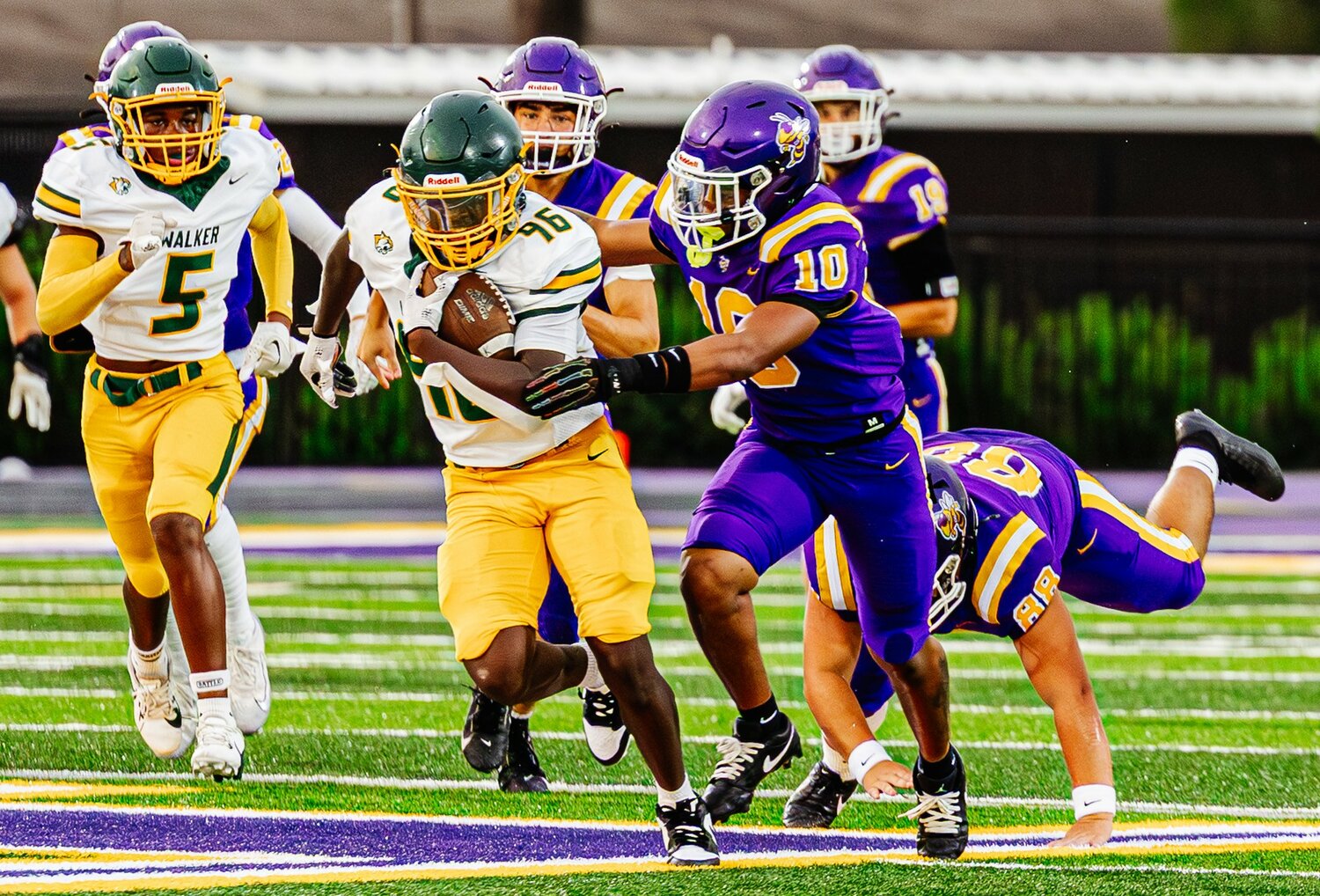 FOOTBALL | Walker hosting Live Oak in District 5-5A action - Livingston ...