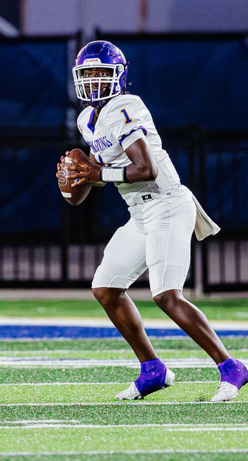 FOOTBALL | Denham Springs’ Golmond throws 5 touchdowns, runs for ...