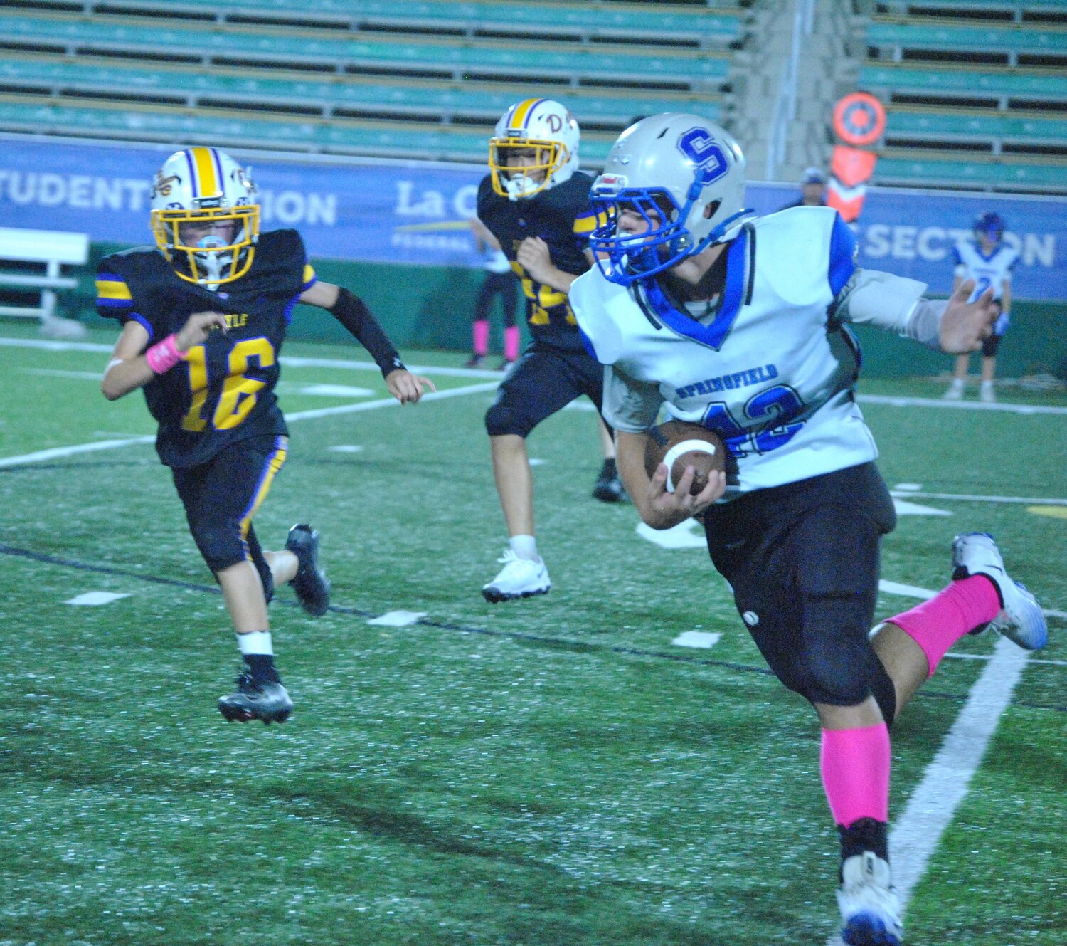 FOOTBALL | Springfield defeats Doyle in junior high game - Livingston ...