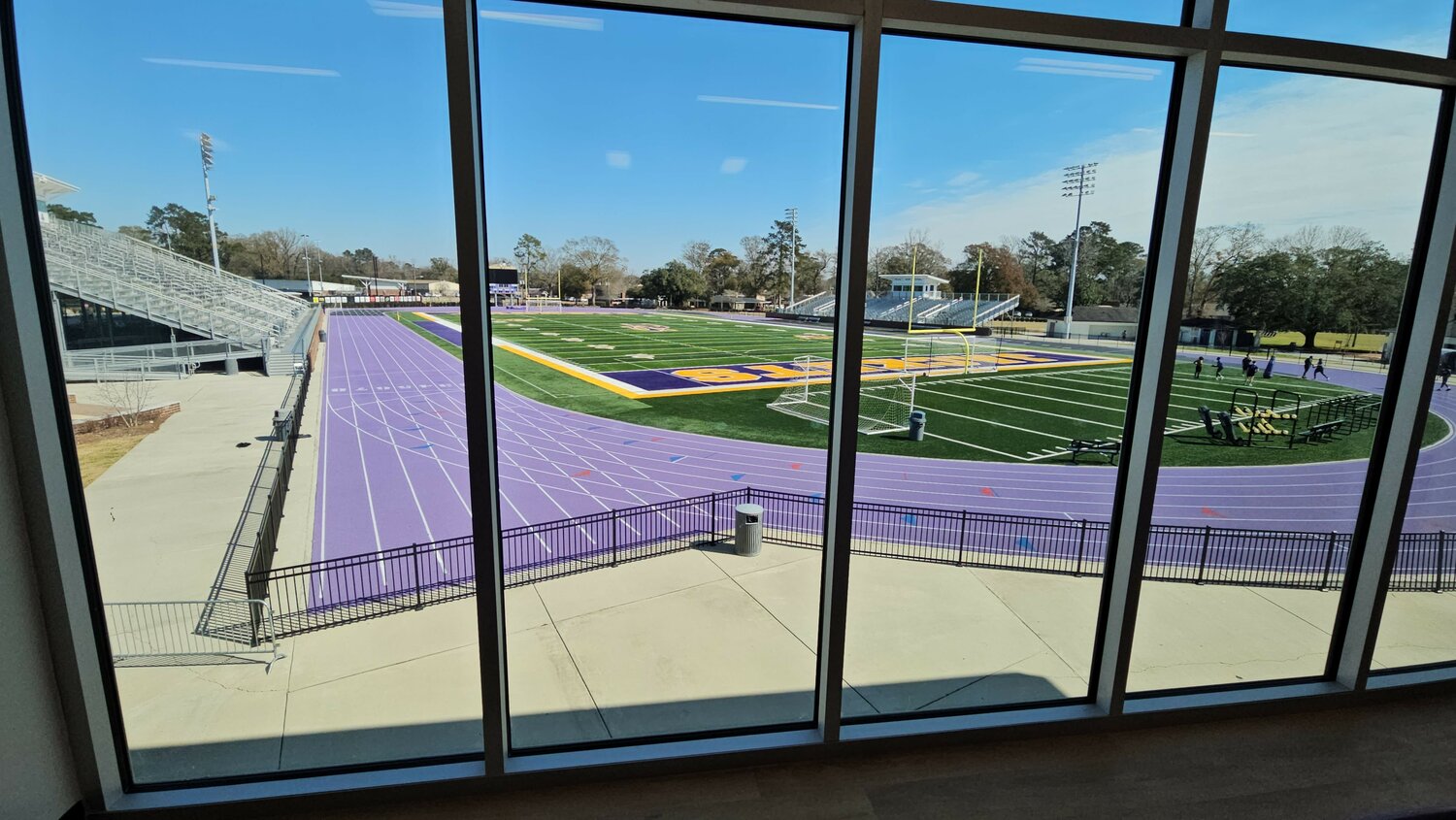 FOOTBALL | Denham Springs gets new fieldhouse that helps fans, players ...