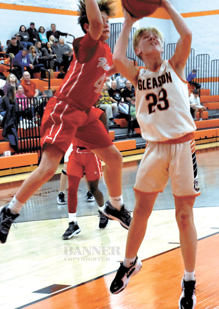 McKenzie Splits with Gleason | The Mckenzie Banner