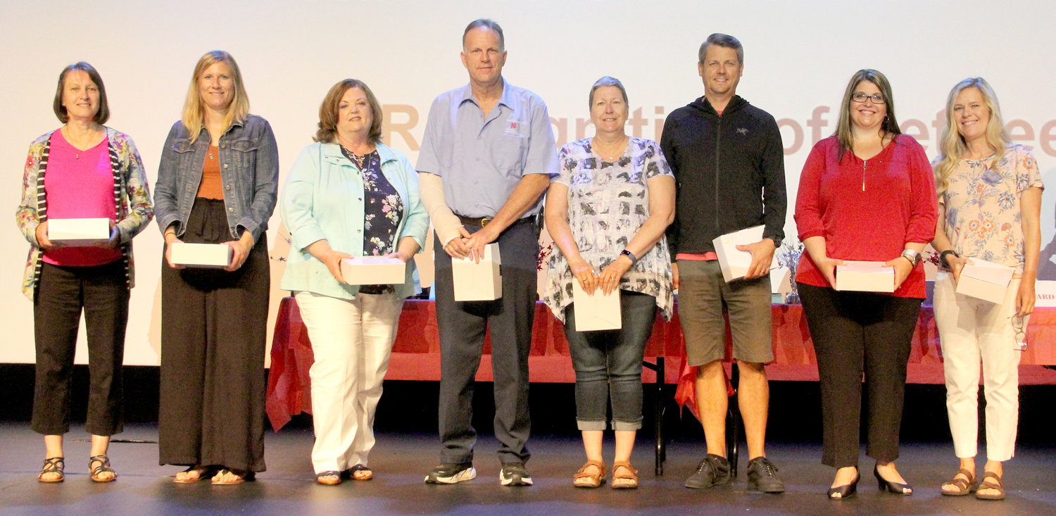 PHOTO GALLERY: North Scott celebrates staff milestones | North Scott Press