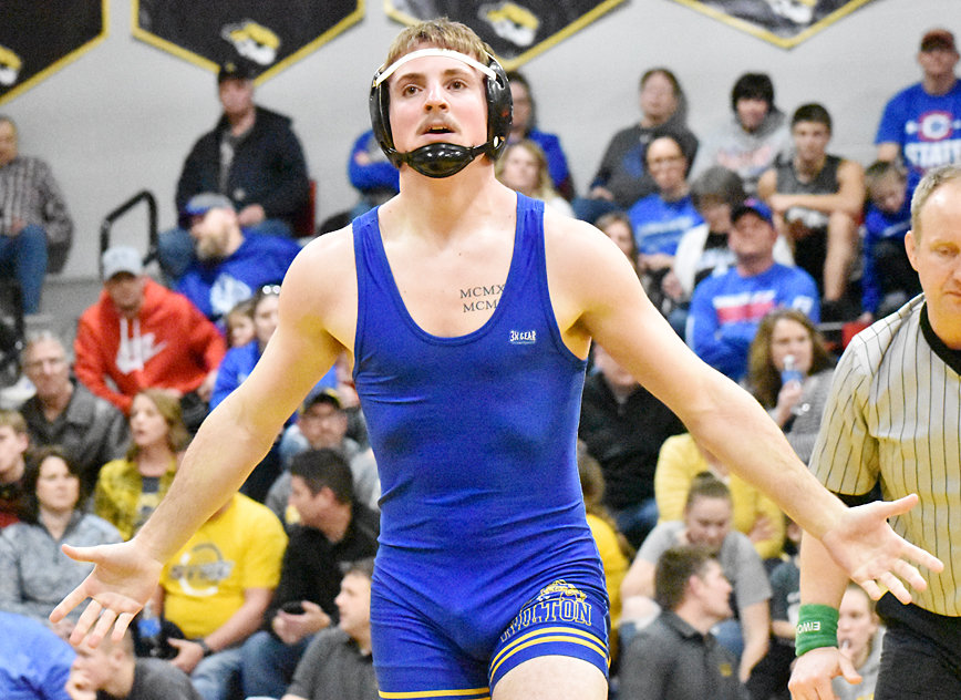 Coy Baker wins River Valley Conference title | Wilton-Durant Advocate News