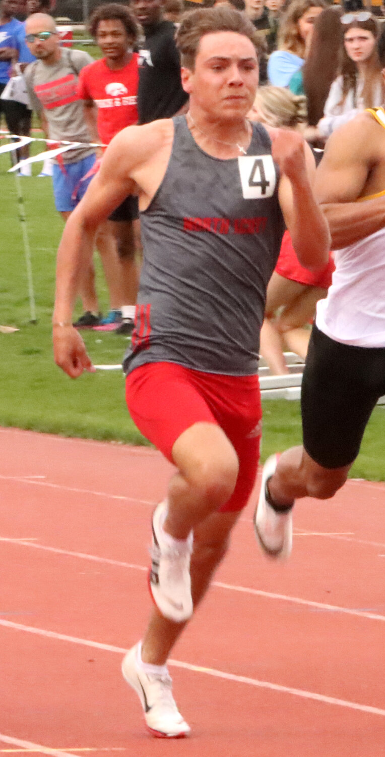 Qualifiers galore at home district meet | North Scott Press