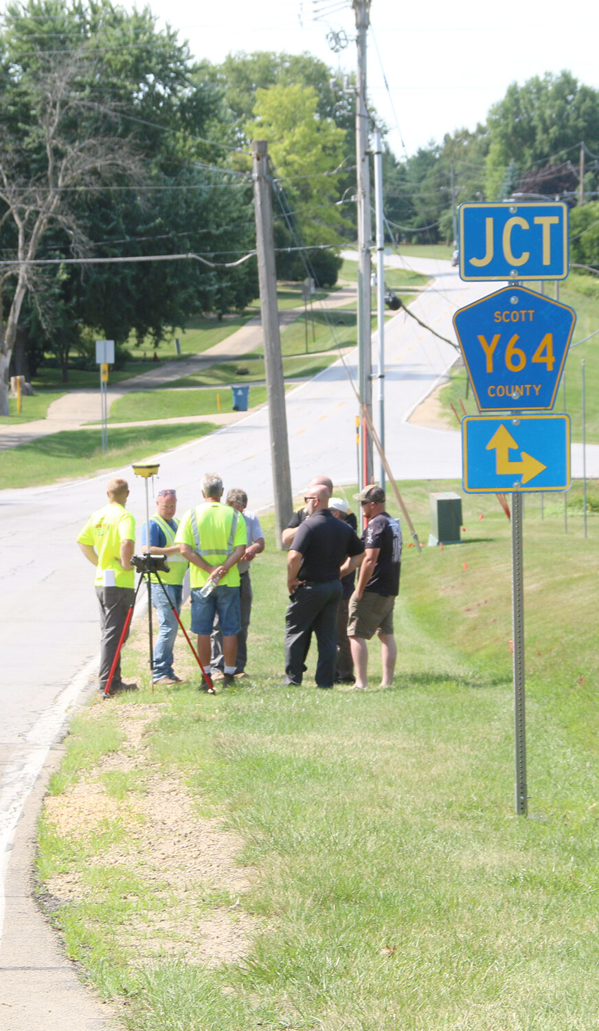 Long Grove's First Street work stays on track | North Scott Press