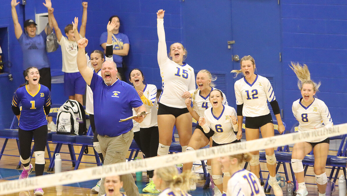 Beavers survive scare from scrappy Wildcats | Wilton-Durant Advocate News