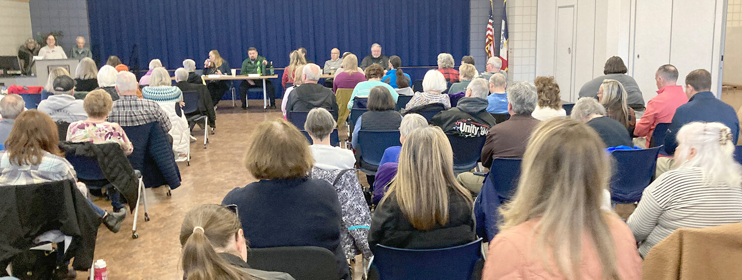 70 come with questions for Scott County legislators | North Scott Press