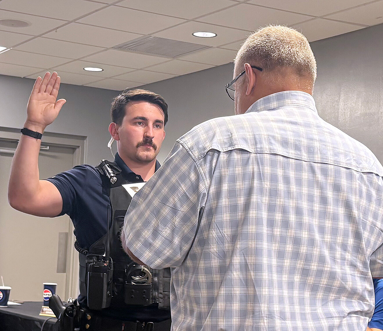 Eldridge welcomes new police officer | North Scott Press