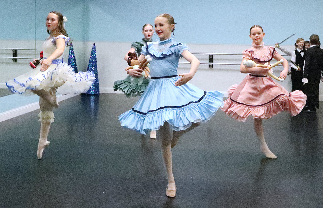 Tina’s Dance bringing Holiday Spectacular, Nutcracker to Eldridge ...
