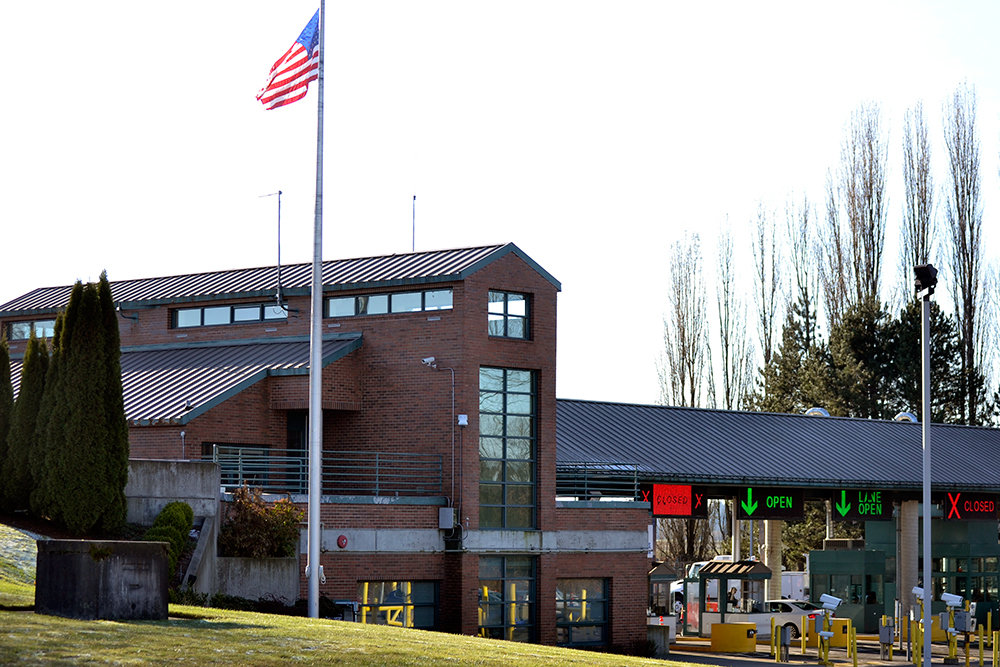 Feds charge two men with smuggling people through Lynden border | All ... Feds charge two men with smuggling people through Lynden border | All ...