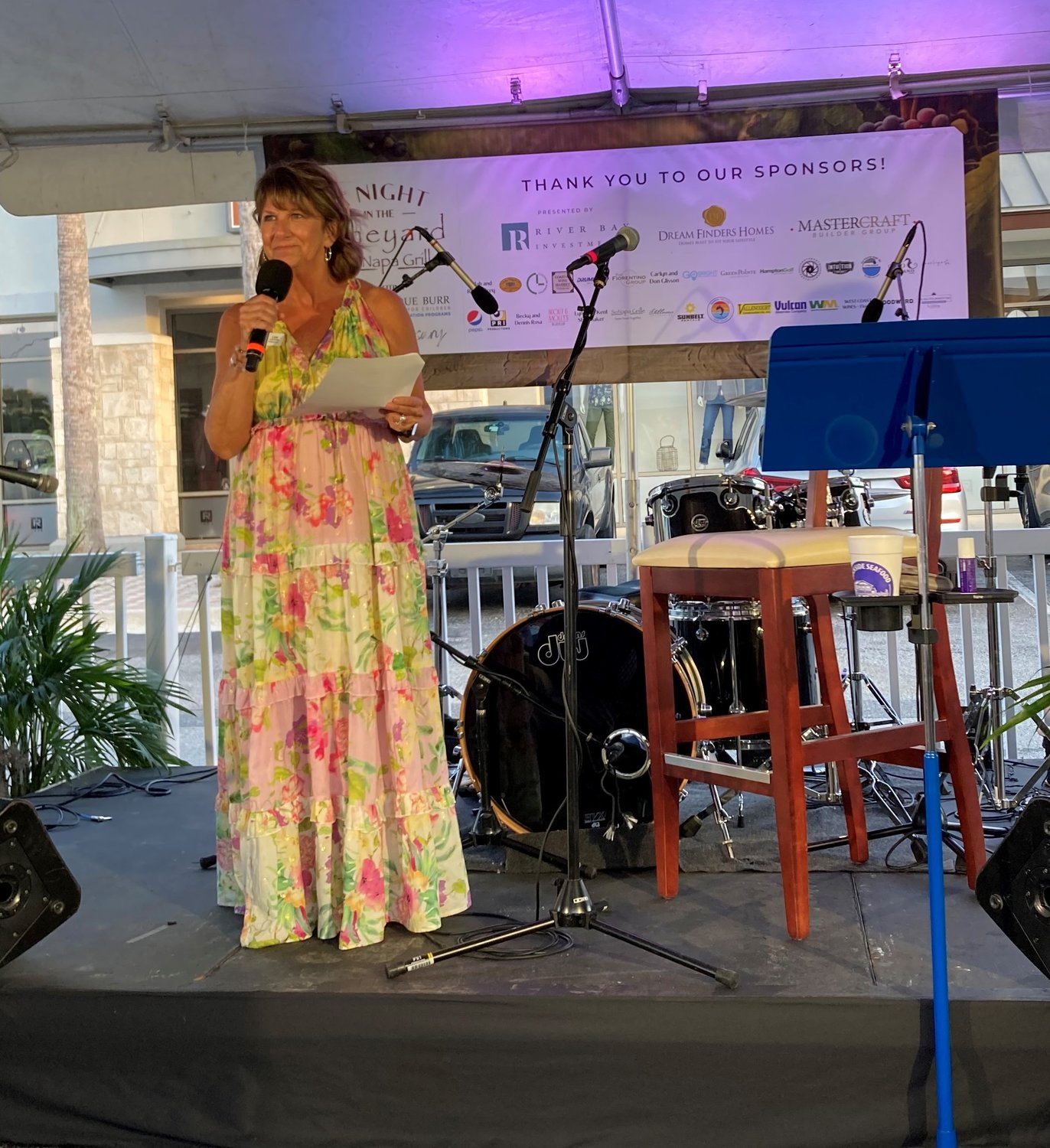 ‘Night in the Vineyard’ raises $130K for Monique Burr Foundation - The ...