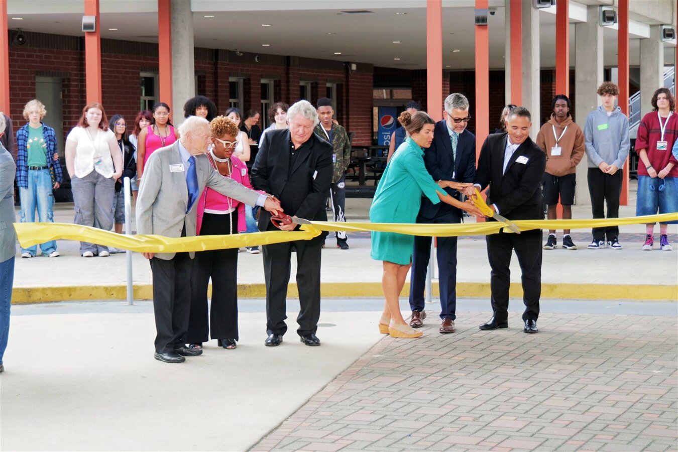 Douglas Anderson School of the Arts opens new amphitheater - The Ponte ...