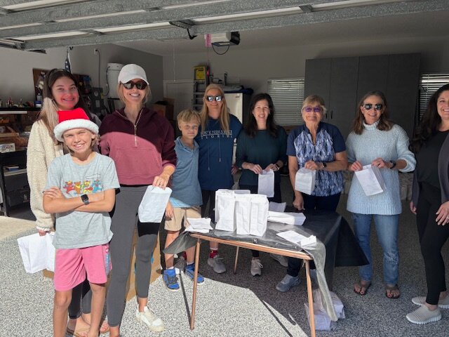 Neighborhood creates luminary display - The Ponte Vedra Recorder