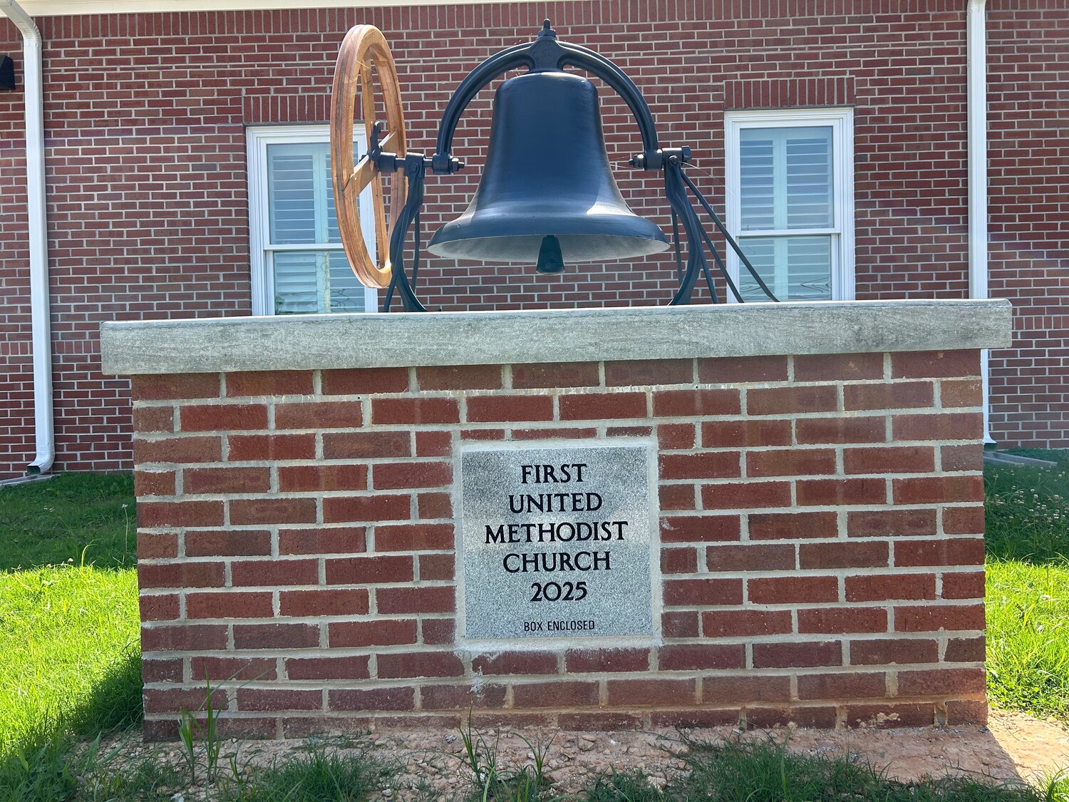 Dresden First United Methodist dedicates rebuilt church, cornerstone ...