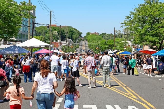 Riverdale Avenue comes alive as block party and 5K unite Bronx ...