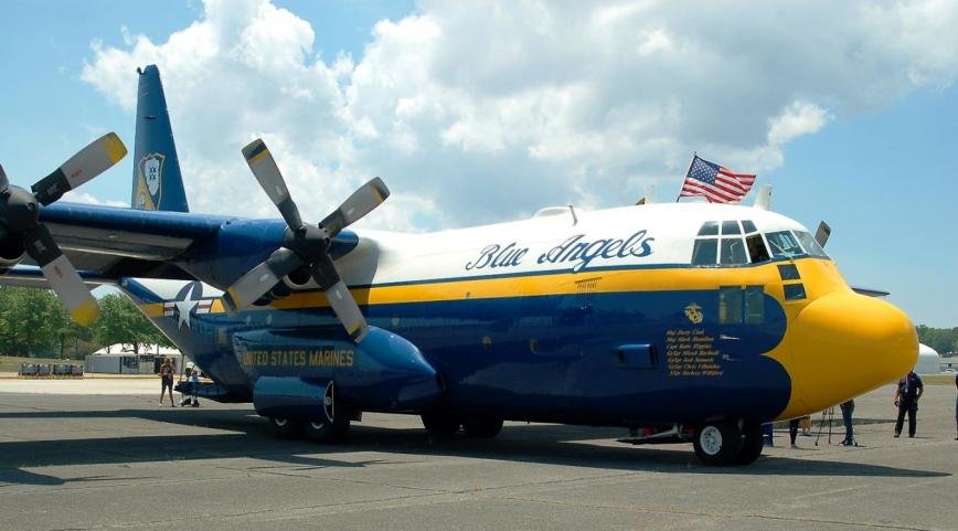 Ride Of A Lifetime: Flying With The Blue Angels Aboard Fat Albert ...