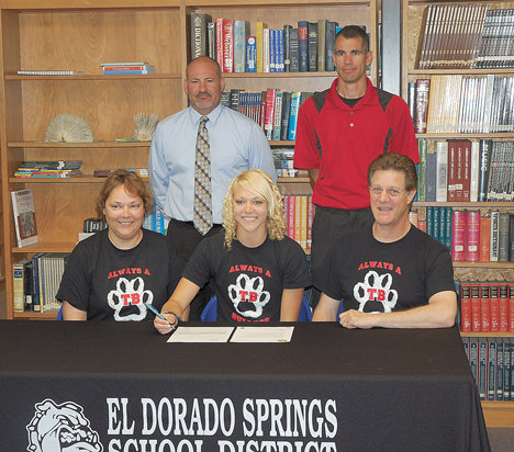 Alumbaugh continues family tradition, signs with MSSU | Cedar County ...